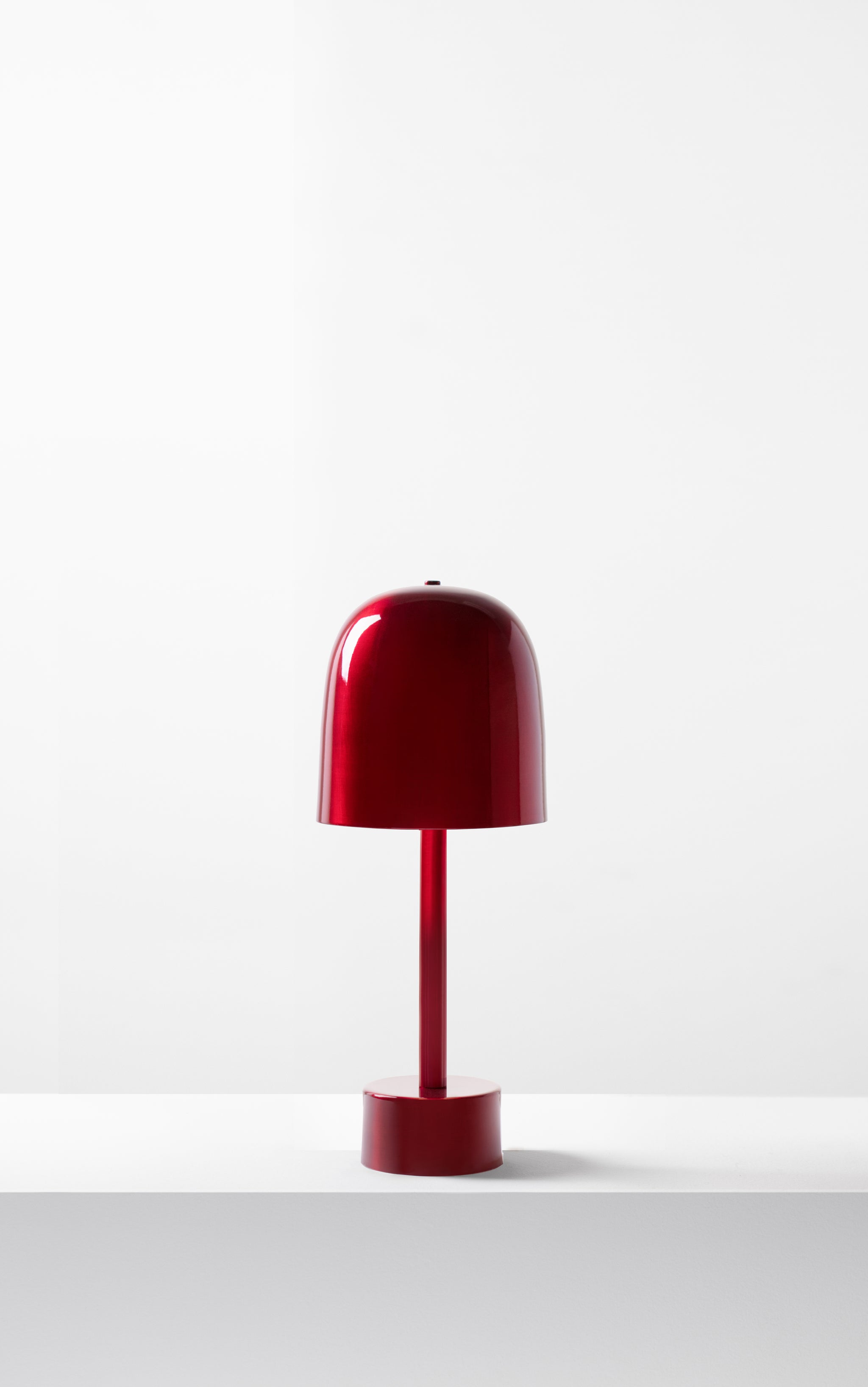 Campana Chroma Table - Small - Candy Apple Red